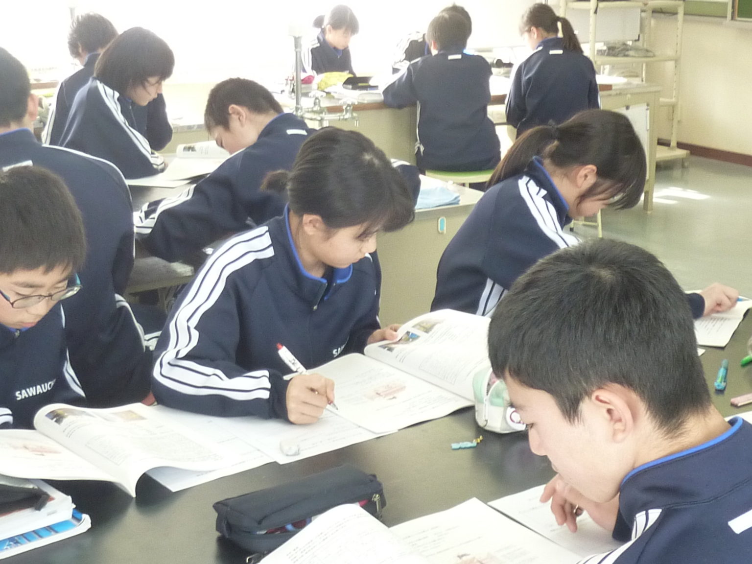 出前授業を開催しました – 旭ボーリング株式会社